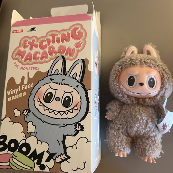POP MART | Toys | Authentic Popmart Exciting Macarons Toffee | Poshmark